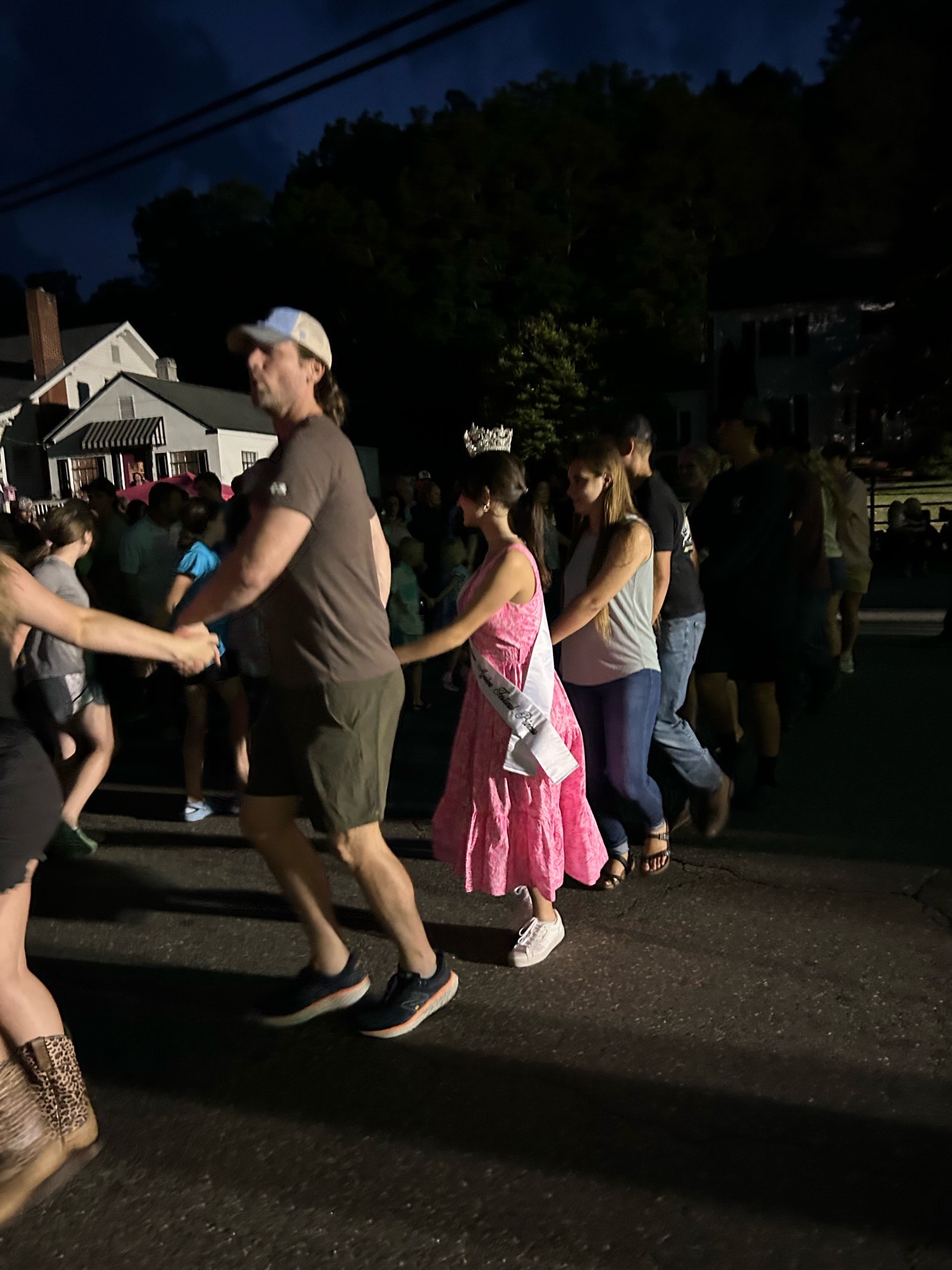 The Azalea Princess and the Rhododendron Queen | NC Azalea Festival